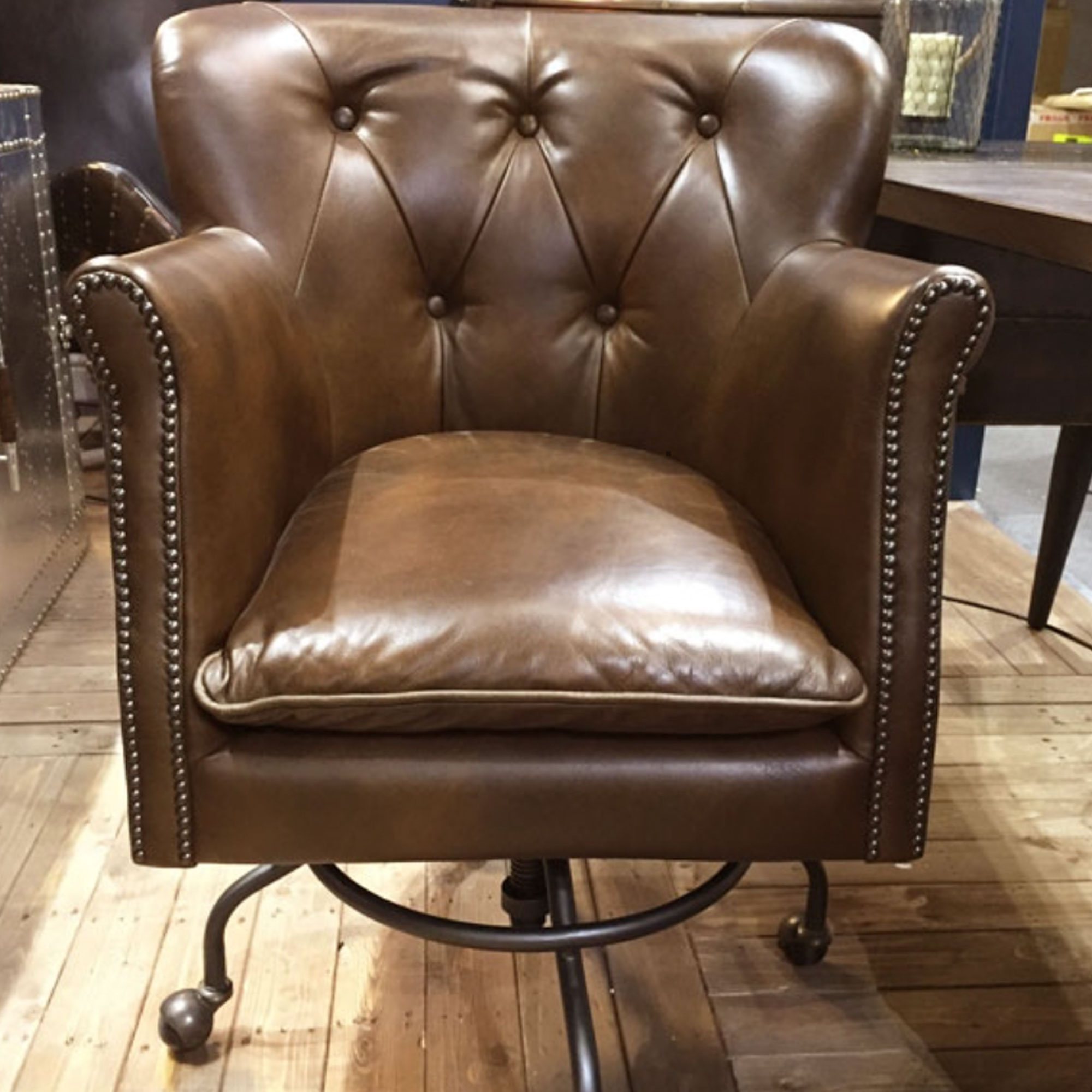 Aviator Gladiator Office Chair - Vintage Jet Brass - Dansk