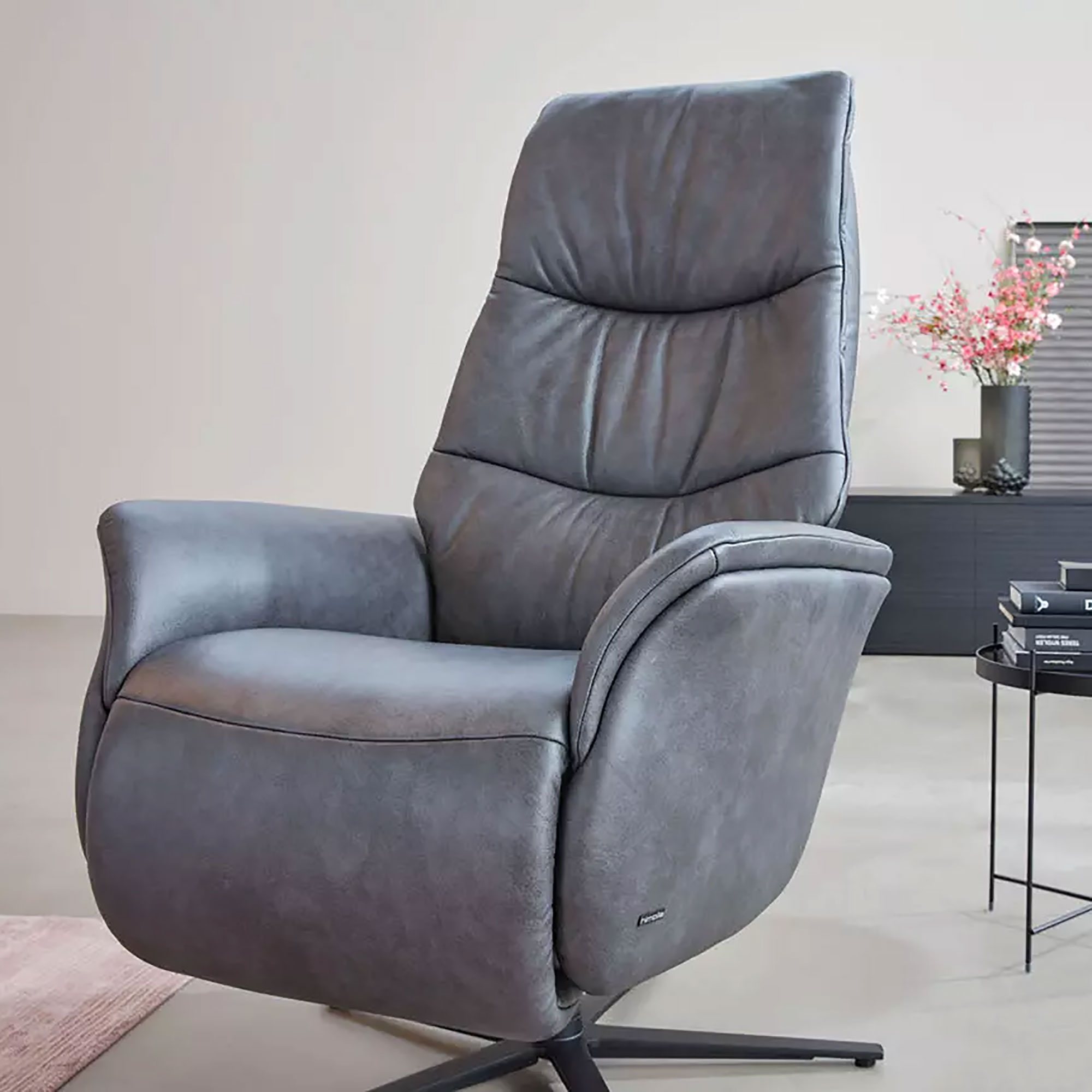 Himolla Azure Easy Swing Reclining Chair - Dansk