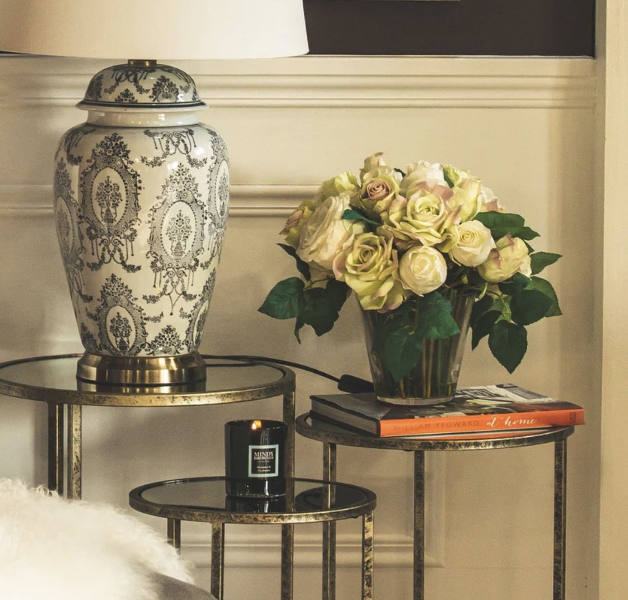 Reflection Nest of Three Mirrored Tables - Dansk